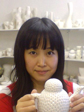 Ikuko Iwamoto - Ceramic Artist - The Rosenfield Collection