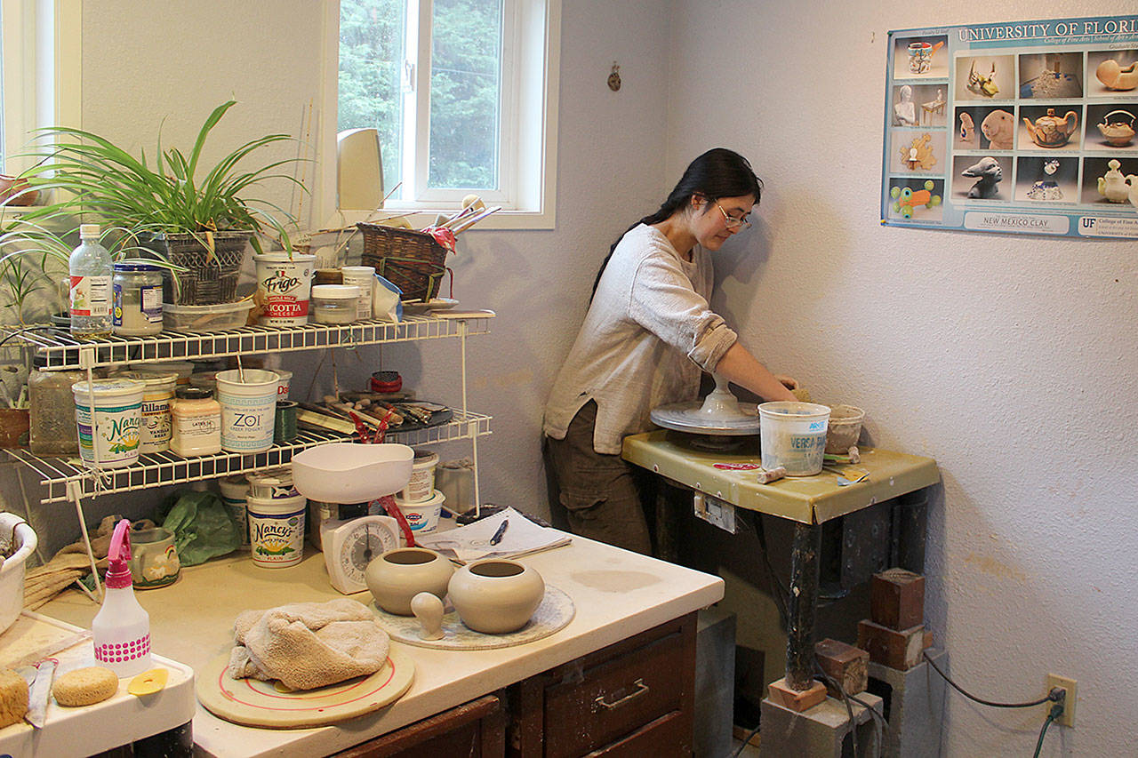 Clovy Haruko Tsuchiya - Ceramic Artist - The Rosenfield Collection